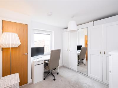 Property details for Shingly Place, North Chingford £385,000 Sold - Vebra